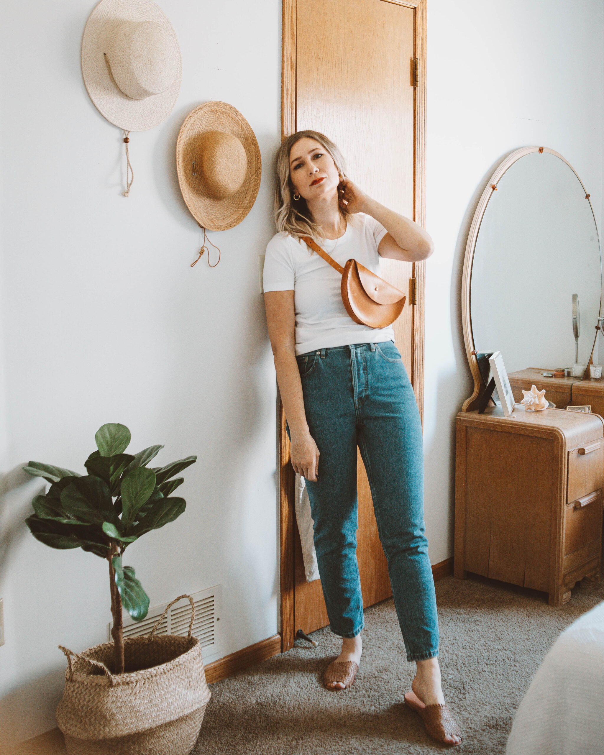 Styling a Basic Tee: 10 Different Outfit Ideas – Karin Emily
